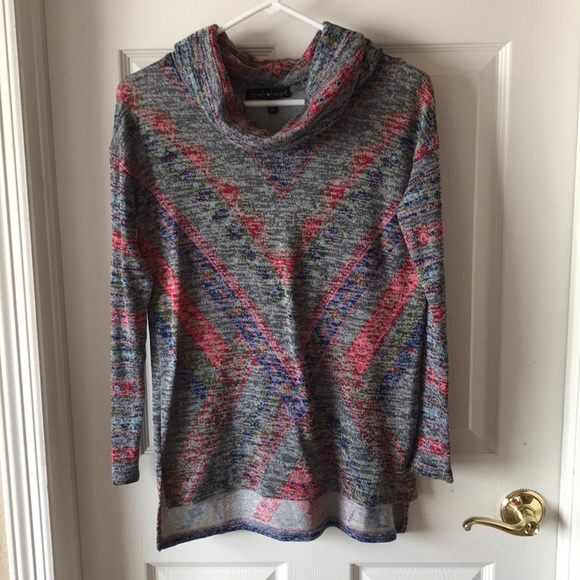 Derek Heart | Sweaters | Derek Heart Scoop Neck Sweater | Poshmark